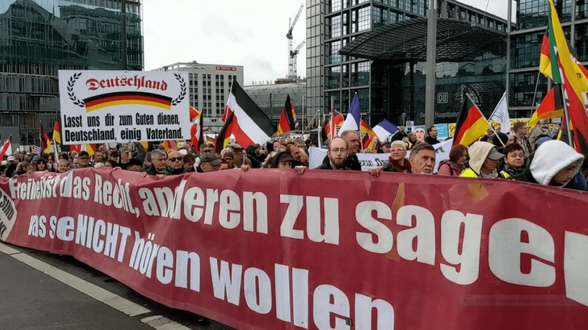 Die neue rechte – LOFT Network